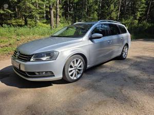 Grey Volkswagen Passat 2011 in Vilnius, with an engine capacity of 2.00 L and mileage of 265 thousand km for 4400 €, photo  on AUTOMOTO.COM.LV