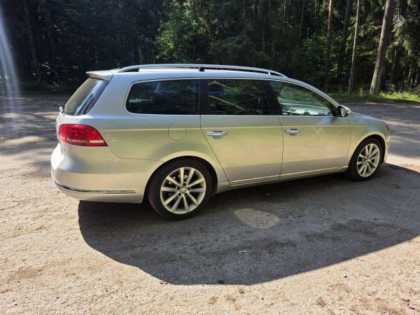 Pelēks Volkswagen Passat 2011 Viļņa, ar dzinēja tilpumu 2.00 L un nobraukumu 265 tūkst. km par 4400 €, foto 6 vietnē AUTOMOTO.COM.LV
