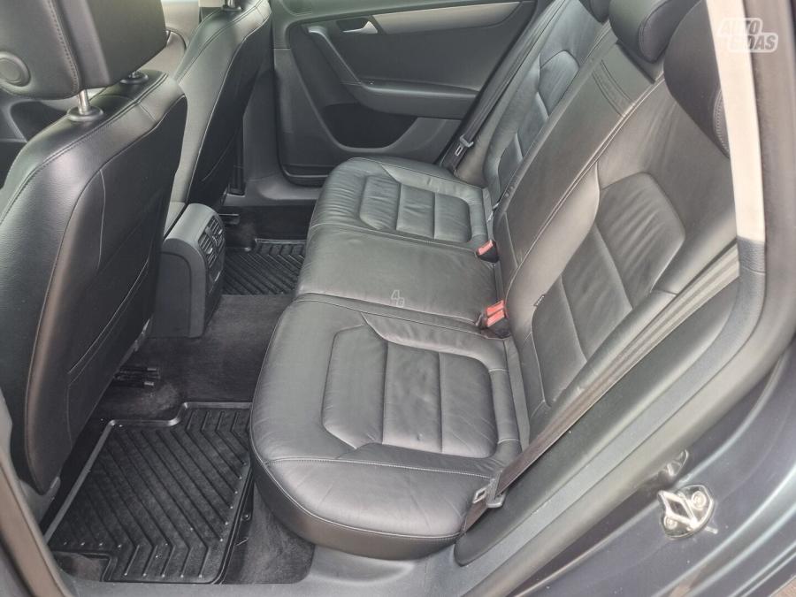 Pelēks Volkswagen Passat 2011 Ignalina, ar dzinēja tilpumu 1.90 L un nobraukumu 212 tūkst. km par 4650 €, foto 16 vietnē AUTOMOTO.COM.LV