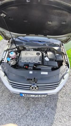 Pelēks Volkswagen Passat 2011 Bauska, ar dzinēja tilpumu 2.00 L un nobraukumu 294 tūkst. km par 3600 €, foto  vietnē AUTOMOTO.COM.LV
