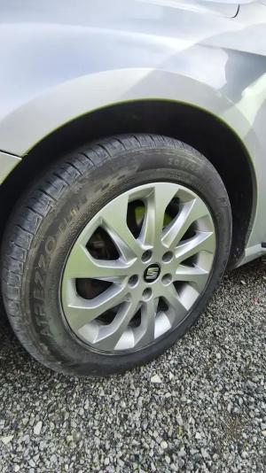 Pelēks Volkswagen Passat 2011 Bauska, ar dzinēja tilpumu 2.00 L un nobraukumu 294 tūkst. km par 3600 €, foto 4 vietnē AUTOMOTO.COM.LV