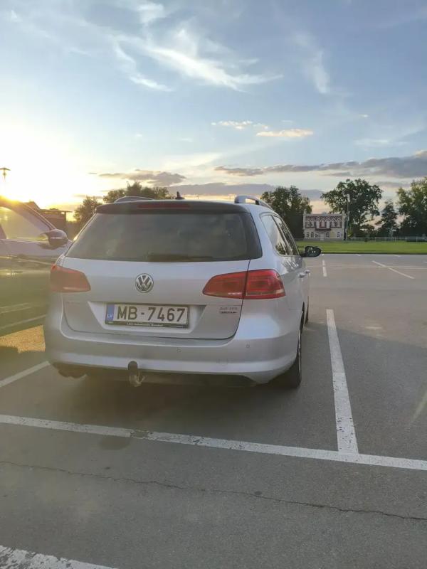 Pelēks Volkswagen Passat 2011 Bauska, ar dzinēja tilpumu 2.00 L un nobraukumu 294 tūkst. km par 3600 €, foto 8 vietnē AUTOMOTO.COM.LV