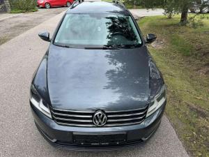 Pelēks Volkswagen Passat 2011 Marijampole, ar dzinēja tilpumu 1.60 L un nobraukumu 140 tūkst. km par 5600 €, foto 3 vietnē AUTOMOTO.COM.LV