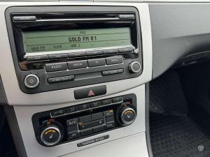 Pelēks Volkswagen Passat 2011 Marijampole, ar dzinēja tilpumu 1.60 L un nobraukumu 140 tūkst. km par 5600 €, foto 16 vietnē AUTOMOTO.COM.LV
