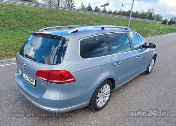 Grey Volkswagen Passat 2011 in Tallinn, with an engine capacity of 2.00 L and mileage of 400 thousand km for 2999 €, photo 3 on AUTOMOTO.COM.LV