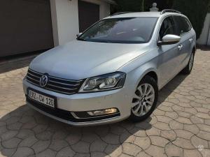 Grey Volkswagen Passat 2011 in Kazlu Ruda, with an engine capacity of 1.97 L and mileage of 383 thousand km for 3900 €, photo 3 on AUTOMOTO.COM.LV