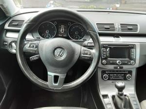 Grey Volkswagen Passat 2011 in Kazlu Ruda, with an engine capacity of 1.97 L and mileage of 383 thousand km for 3900 €, photo 18 on AUTOMOTO.COM.LV