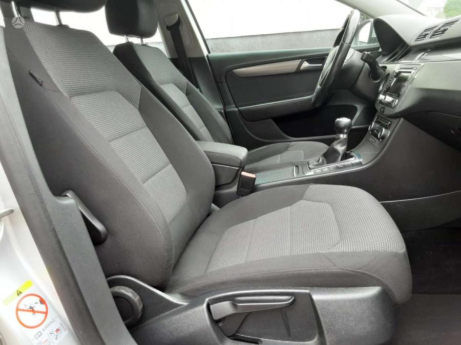 Grey Volkswagen Passat 2011 in Kazlu Ruda, with an engine capacity of 1.97 L and mileage of 383 thousand km for 3900 €, photo 27 on AUTOMOTO.COM.LV