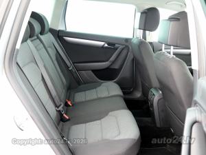 Grey Volkswagen Passat 2011 in Tallinn, with an engine capacity of 1.60 L and mileage of 359 thousand km for 2699 €, photo 8 on AUTOMOTO.COM.LV