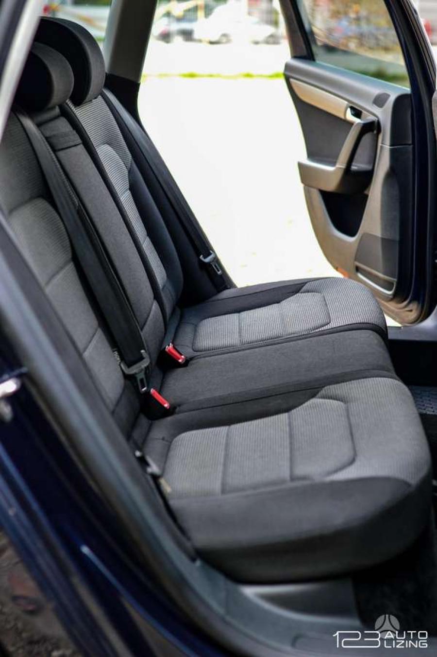 Pelēks Volkswagen Passat 2011 Kretinga, ar dzinēja tilpumu 2.00 L un nobraukumu 267 tūkst. km par 5750 €, foto 9 vietnē AUTOMOTO.COM.LV
