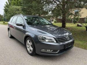 Grey Volkswagen Passat 2011 in Marijampole, with an engine capacity of 1.60 L and mileage of 140 thousand km for 4999 €, photo  on AUTOMOTO.COM.LV