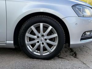 Grey Volkswagen Passat 2011 in Vilkaviskis, with an engine capacity of 1.97 L and mileage of 246 thousand km for 5999 €, photo 4 on AUTOMOTO.COM.LV