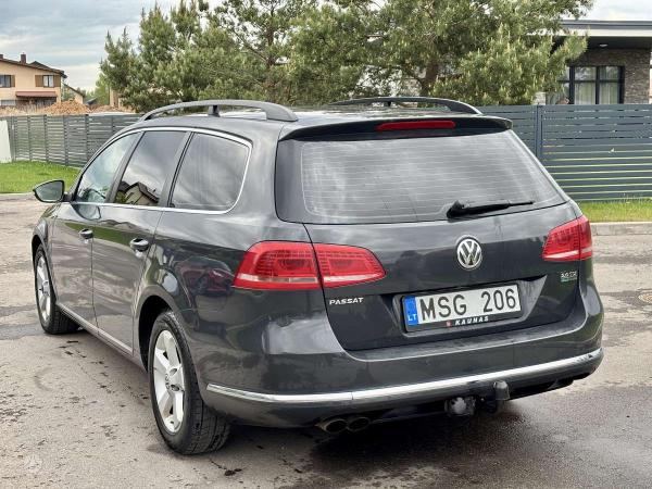 Grey Volkswagen Passat 2011 in Vilnius, with an engine capacity of 1.97 L and mileage of 310 thousand km for 4700 €, photo 6 on AUTOMOTO.COM.LV