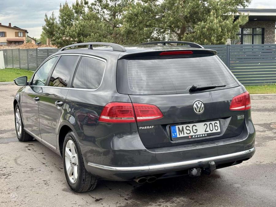 Pelēks Volkswagen Passat 2011 Viļņa, ar dzinēja tilpumu 1.97 L un nobraukumu 310 tūkst. km par 4700 €, foto 6 vietnē AUTOMOTO.COM.LV