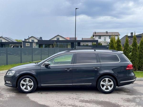 Grey Volkswagen Passat 2011 in Vilnius, with an engine capacity of 1.97 L and mileage of 310 thousand km for 4700 €, photo 7 on AUTOMOTO.COM.LV