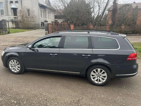Pelēks Volkswagen Passat 2012 Šakiai, ar dzinēja tilpumu 1.97 L un nobraukumu 460 tūkst. km par 4380 €, foto 5 vietnē AUTOMOTO.COM.LV