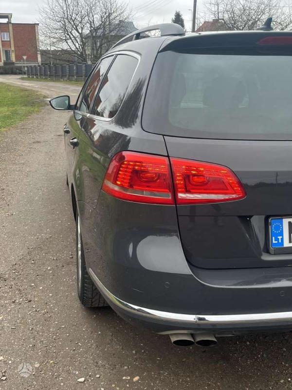 Pelēks Volkswagen Passat 2012 Šakiai, ar dzinēja tilpumu 1.97 L un nobraukumu 460 tūkst. km par 4380 €, foto 9 vietnē AUTOMOTO.COM.LV