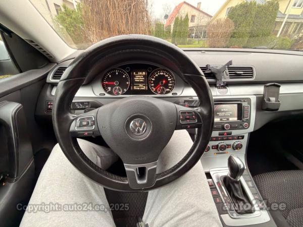 Pelēks Volkswagen Passat 2012 Tallina, ar dzinēja tilpumu 2.00 L un nobraukumu 378 tūkst. km par 3999 €, foto 7 vietnē AUTOMOTO.COM.LV