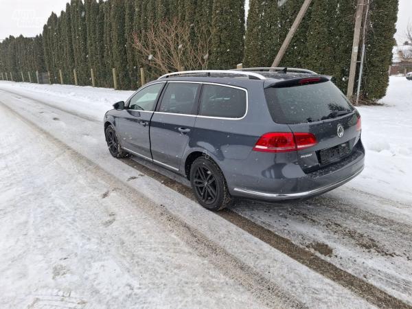 Grey Volkswagen Passat 2012 in Alytus, with an engine capacity of 1.40 L and mileage of 229 thousand km for 3999 €, photo 4 on AUTOMOTO.COM.LV