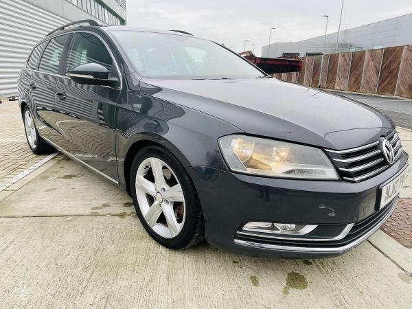 Pelēks Volkswagen Passat 2012 Raseiniai, ar dzinēja tilpumu 2.00 L un nobraukumu 245 tūkst. km par 2780 €, foto 10 vietnē AUTOMOTO.COM.LV