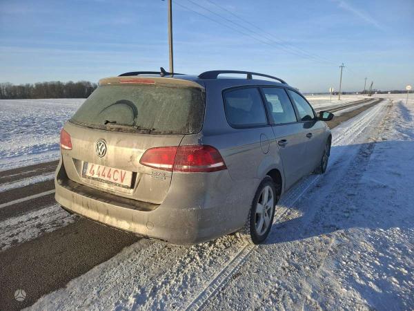 Серый Фольксваген Пассат 2012 в Мариямполе, объемом двигателя 1.97 л и пробегом 254 тыс. км за 5300 €, фото 4 на AUTOMOTO.COM.LV