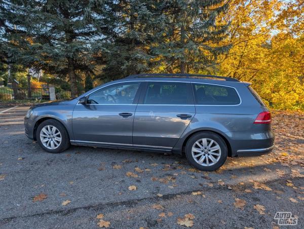 Grey Volkswagen Passat 2012 in Vilnius, with an engine capacity of 2.00 L and mileage of 467 thousand km for 4500 €, photo 2 on AUTOMOTO.COM.LV
