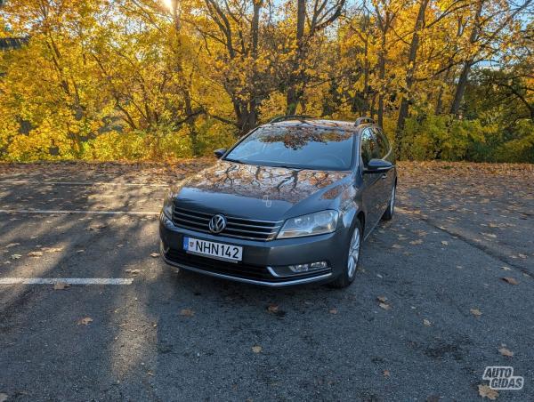 Grey Volkswagen Passat 2012 in Vilnius, with an engine capacity of 2.00 L and mileage of 467 thousand km for 4500 €, photo 6 on AUTOMOTO.COM.LV