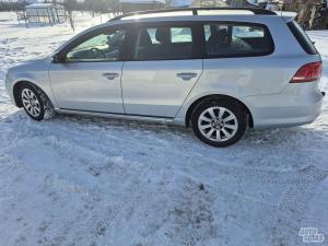 Grey Volkswagen Passat 2012 in Vilnius, with an engine capacity of 2.00 L and mileage of 332 thousand km for 5000 €, photo 5 on AUTOMOTO.COM.LV