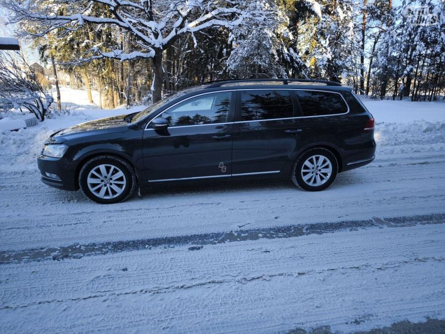 Pelēks Volkswagen Passat 2012 Šalčininkai, ar dzinēja tilpumu 2.00 L un nobraukumu 299 tūkst. km par 4650 €, foto 6 vietnē AUTOMOTO.COM.LV