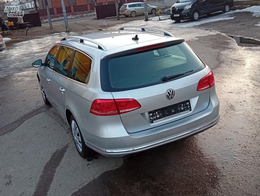 Grey Volkswagen Passat 2012 in Vilnius, with an engine capacity of 2.00 L and mileage of 257 thousand km for 5550 €, photo 6 on AUTOMOTO.COM.LV