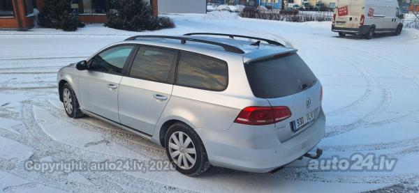 Pelēks Volkswagen Passat 2012 Pērnava, ar dzinēja tilpumu 2.00 L un nobraukumu 363 tūkst. km par 4000 €, foto 4 vietnē AUTOMOTO.COM.LV