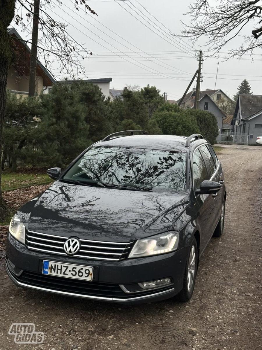 Pelēks Volkswagen Passat 2012 Kauņa, ar dzinēja tilpumu 2.00 L un nobraukumu 260 tūkst. km par 5350 €, foto 2 vietnē AUTOMOTO.COM.LV