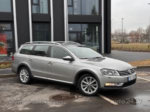 Grey Volkswagen Passat 2012 in Tallinn, with an engine capacity of 2.00 L and mileage of 398 thousand km for 5499 €, photo 3 on AUTOMOTO.COM.LV