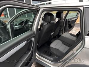 Grey Volkswagen Passat 2012 in Tallinn, with an engine capacity of 2.00 L and mileage of 398 thousand km for 5499 €, photo 14 on AUTOMOTO.COM.LV