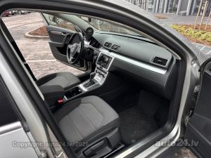 Grey Volkswagen Passat 2012 in Tallinn, with an engine capacity of 2.00 L and mileage of 398 thousand km for 5499 €, photo 16 on AUTOMOTO.COM.LV