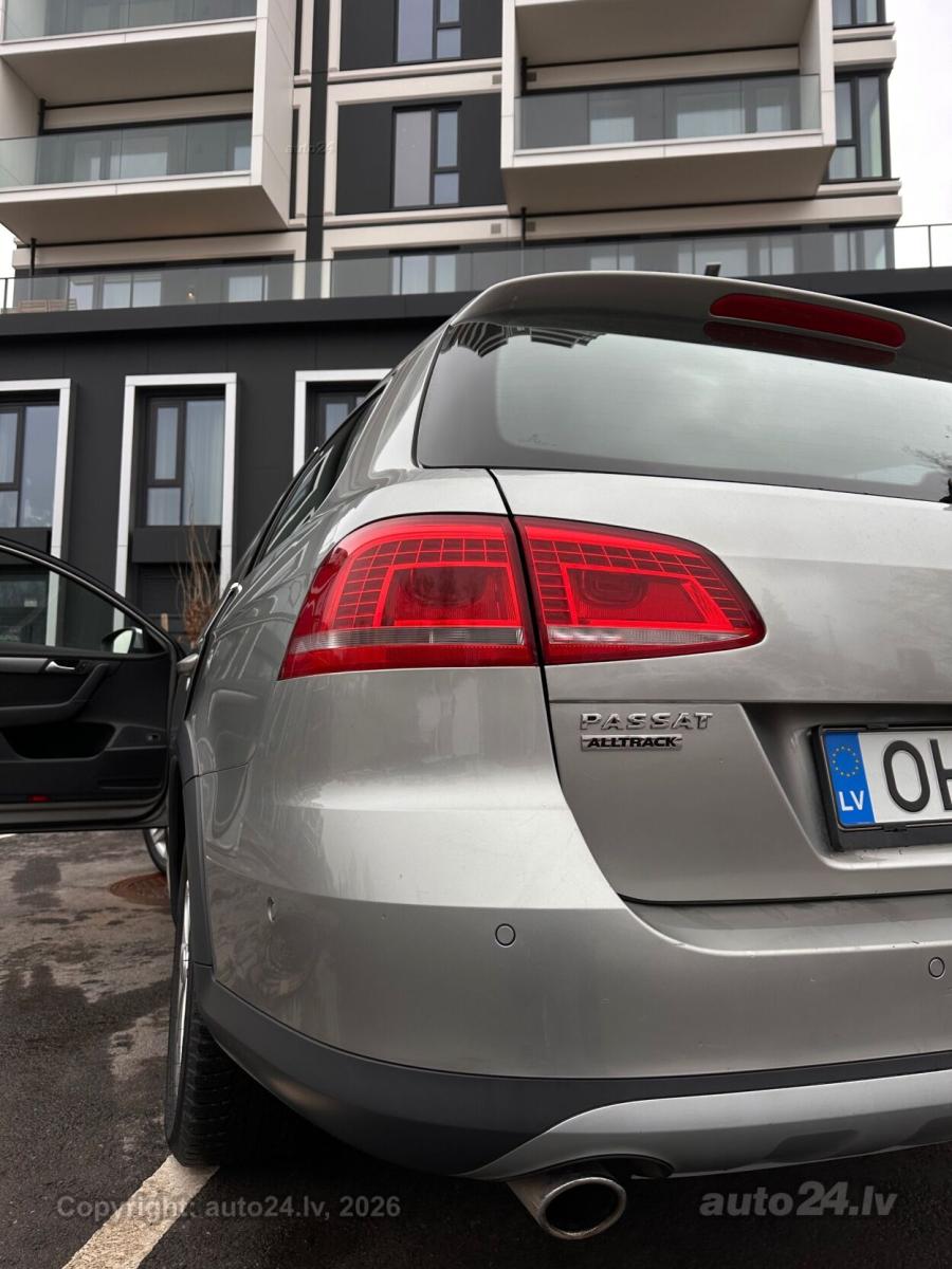 Grey Volkswagen Passat 2012 in Tallinn, with an engine capacity of 2.00 L and mileage of 398 thousand km for 5499 €, photo 22 on AUTOMOTO.COM.LV