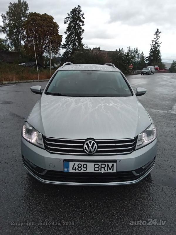 Pelēks Volkswagen Passat 2012 Tallina, ar dzinēja tilpumu 1.50 L un nobraukumu 308 tūkst. km par 3490 €, foto 5 vietnē AUTOMOTO.COM.LV