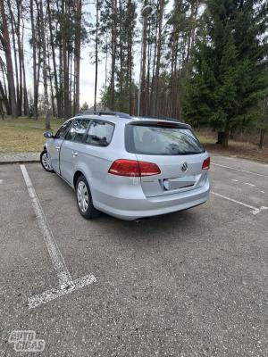 Grey Volkswagen Passat 2012 in Moletai, with an engine capacity of 1.60 L and mileage of 356 thousand km for 4200 €, photo 5 on AUTOMOTO.COM.LV