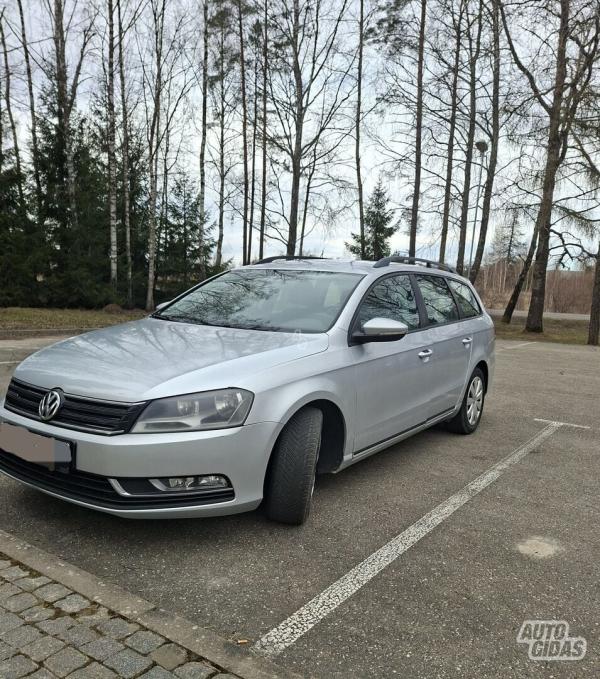 Pelēks Volkswagen Passat 2012 Molėtai, ar dzinēja tilpumu 1.60 L un nobraukumu 356 tūkst. km par 4200 €, foto 7 vietnē AUTOMOTO.COM.LV
