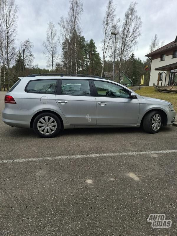 Pelēks Volkswagen Passat 2012 Molėtai, ar dzinēja tilpumu 1.60 L un nobraukumu 356 tūkst. km par 4200 €, foto 8 vietnē AUTOMOTO.COM.LV