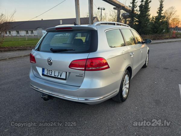 Grey Volkswagen Passat 2012 in Paide, with an engine capacity of 1.60 L and mileage of 273 thousand km for 6390 €, photo 3 on AUTOMOTO.COM.LV