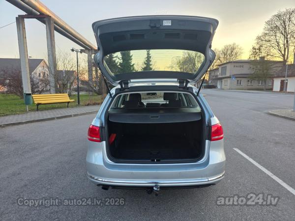 Grey Volkswagen Passat 2012 in Paide, with an engine capacity of 1.60 L and mileage of 273 thousand km for 6390 €, photo 8 on AUTOMOTO.COM.LV