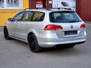 Grey Volkswagen Passat 2012 in Vilnius, with an engine capacity of 2.00 L and mileage of 272 thousand km for 4700 €, photo 7 on AUTOMOTO.COM.LV