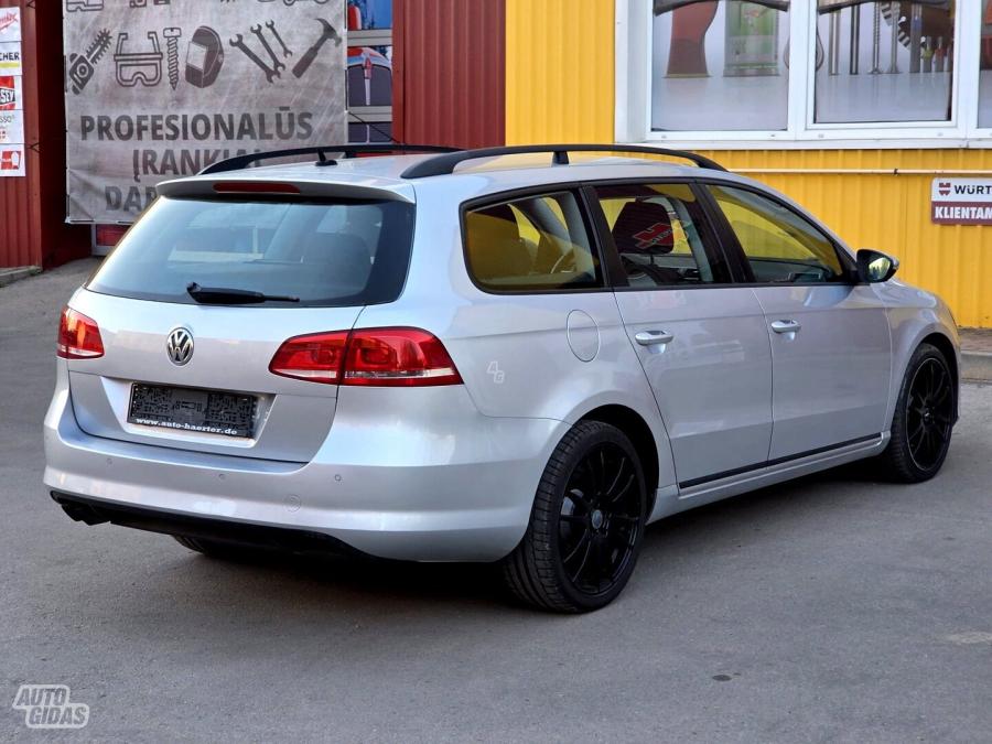 Grey Volkswagen Passat 2012 in Vilnius, with an engine capacity of 2.00 L and mileage of 272 thousand km for 4700 €, photo 10 on AUTOMOTO.COM.LV