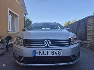 Grey Volkswagen Passat 2012 in Vilnius, with an engine capacity of 2.00 L and mileage of 360 thousand km for 3750 €, photo  on AUTOMOTO.COM.LV
