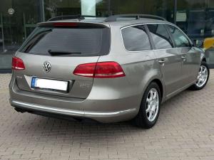 Grey Volkswagen Passat 2012 in Klaipeda, with an engine capacity of 1.97 L and mileage of 282 thousand km for 5800 €, photo 12 on AUTOMOTO.COM.LV