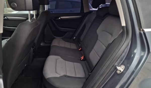 Grey Volkswagen Passat 2012 in Riga, with an engine capacity of 1.60 L and mileage of 274 thousand km for 5100 €, photo 1 on AUTOMOTO.COM.LV