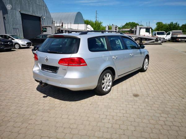 Pelēks Volkswagen Passat 2012 Radviliškis, ar dzinēja tilpumu 1.97 L un nobraukumu 283 tūkst. km par 4850 €, foto 6 vietnē AUTOMOTO.COM.LV