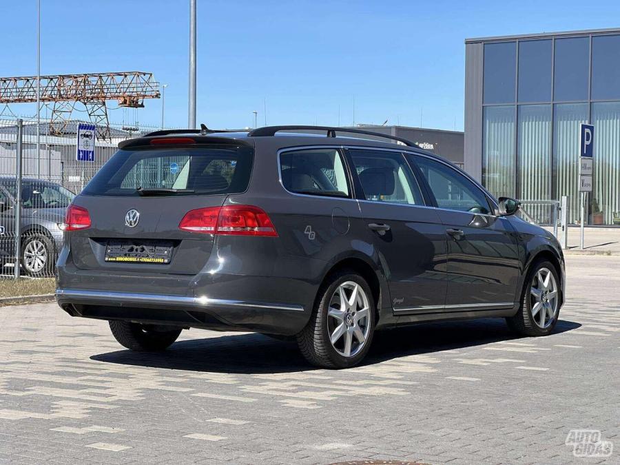 Pelēks Volkswagen Passat 2012 Šauļi, ar dzinēja tilpumu 1.60 L un nobraukumu 230 tūkst. km par 4950 €, foto 8 vietnē AUTOMOTO.COM.LV