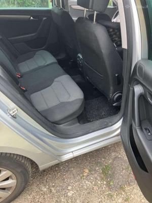 Pelēks Volkswagen Passat 2012 Kauņa, ar dzinēja tilpumu 1.40 L un nobraukumu 226 tūkst. km par 3500 €, foto 15 vietnē AUTOMOTO.COM.LV